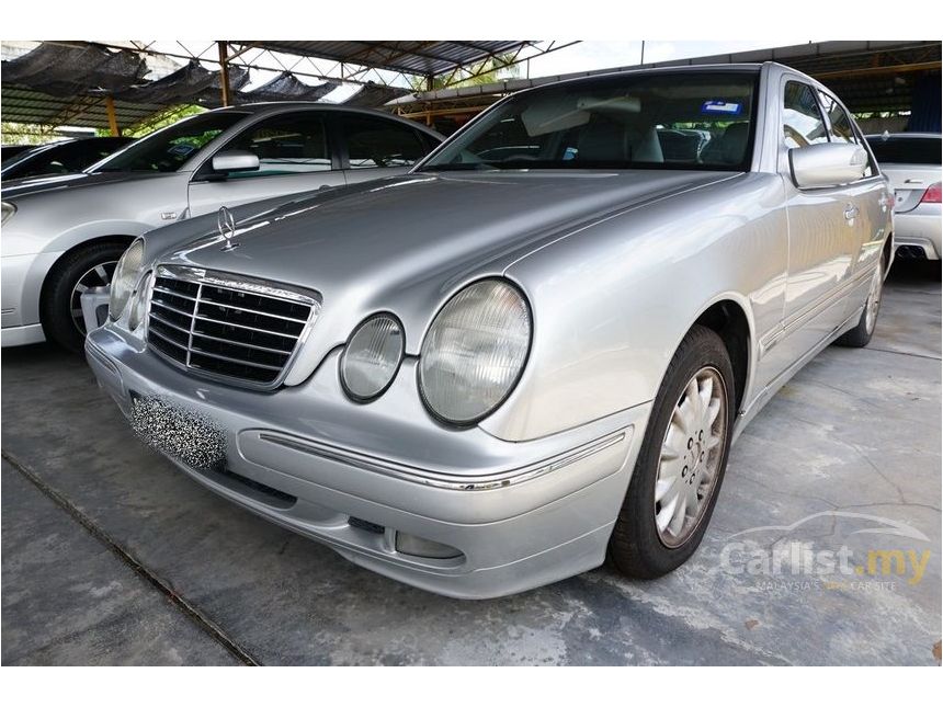 Mercedes-Benz E200 2000 Classic 2.0 in Melaka Automatic Sedan Silver ...