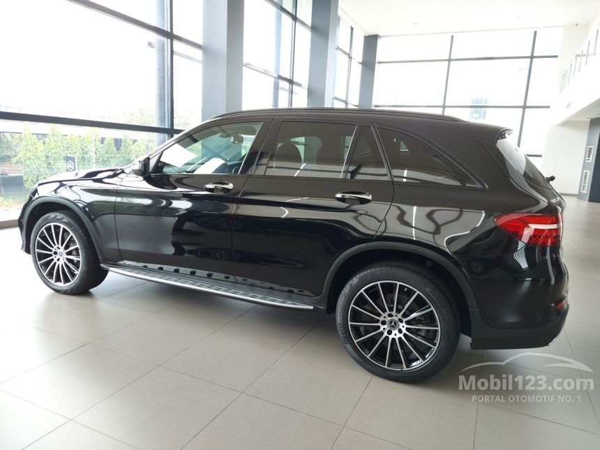 Jual Mobil Mercedes-Benz GLC200 2019 AMG Night Edition 2.0 di DKI ...