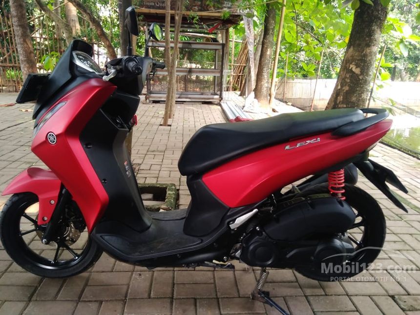 Jual Motor Yamaha Lexi 2019 0.1 di Jawa Barat Automatic Others Merah Rp ...