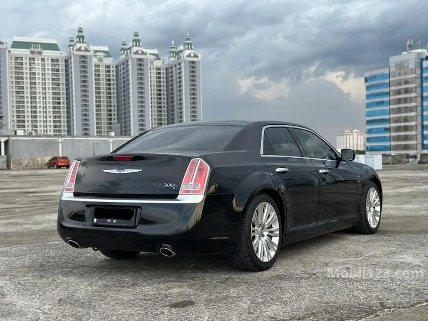 Jual Mobil Chrysler 300C 2012 SRT8 6.4 di DKI Jakarta Automatic Sedan ...