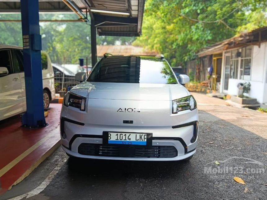 Jual Mobil GAC AION V 2025 Luxury di DKI Jakarta Automatic SUV Silver ...