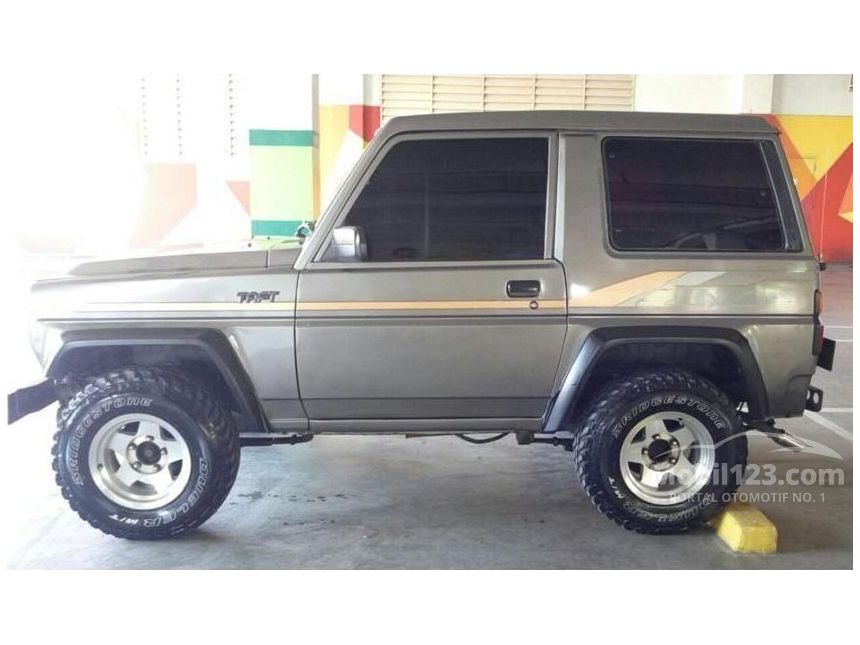 Jual Mobil Daihatsu Taft 1992 Taft 4x4 2.8 di Jawa Barat Manual Jeep ...