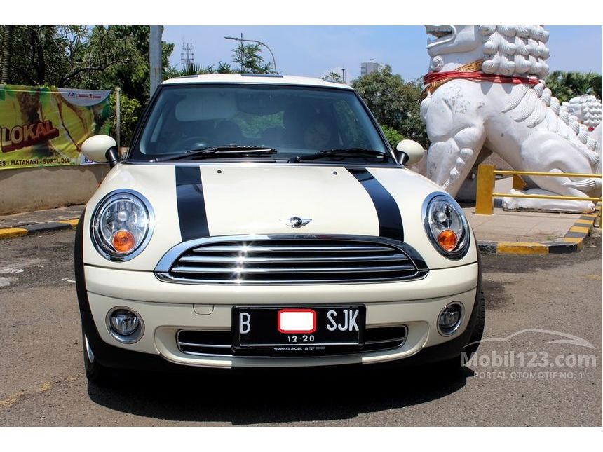 Jual Mobil MINI One 2010 1.4 di DKI Jakarta Automatic Hatchback Putih ...