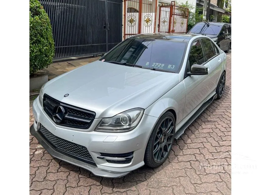 Jual Mobil Mercedes-Benz C300 2012 Avantgarde 3.0 di DKI Jakarta ...
