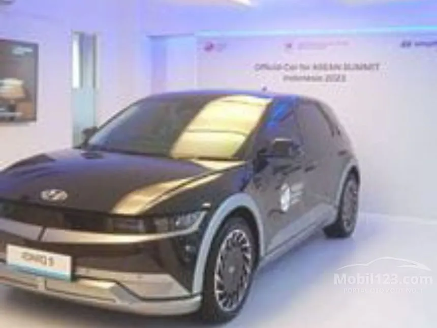 Jual Mobil Hyundai IONIQ 5 2023 Long Range Signature di DKI Jakarta ...
