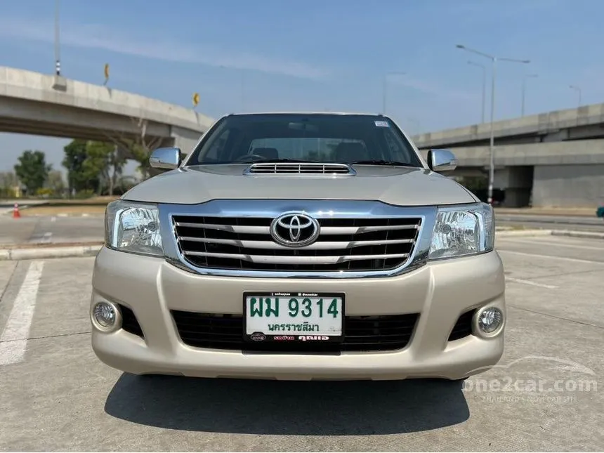 2012 Toyota Hilux Vigo 2.5 CHAMP SMARTCAB (ปี 11-15) E Pickup for sale ...