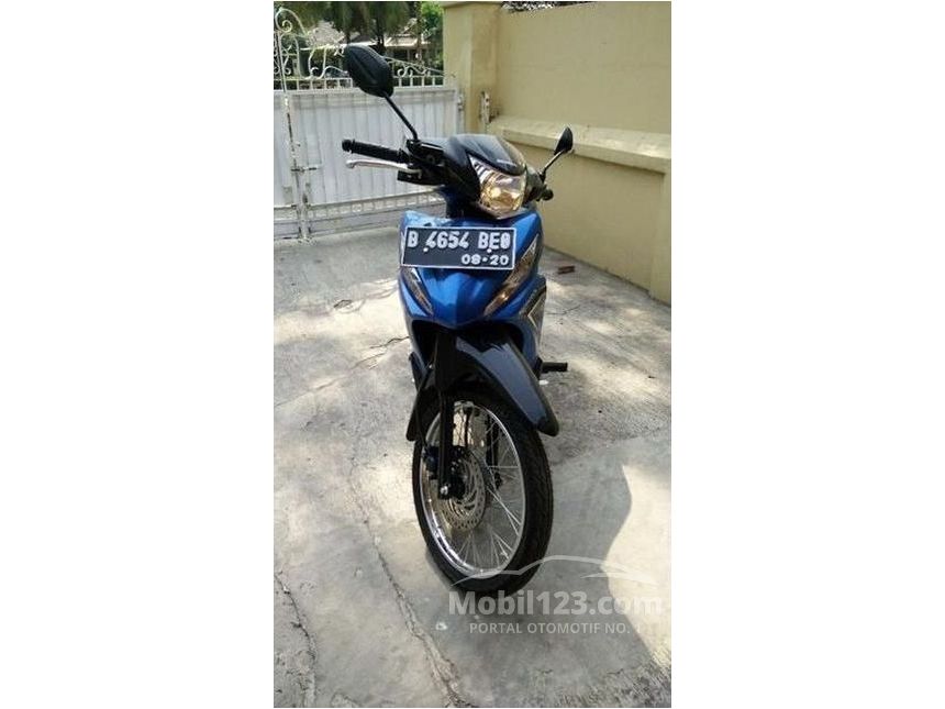 Jual Motor Honda Revo 2015 Injection 0.1 di DKI Jakarta Manual Biru Rp ...