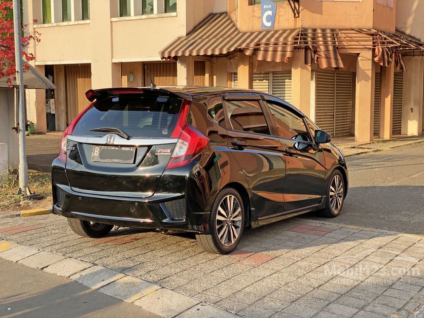 Jual Mobil Honda Jazz 2015 RS 1.5 di DKI Jakarta Automatic Hatchback ...