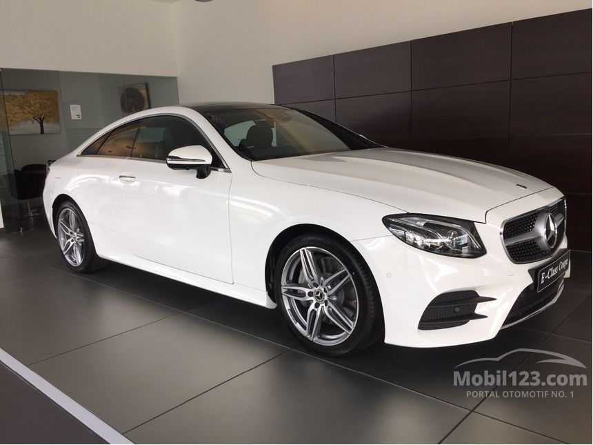 Jual Mobil Mercedes-Benz E300 2019 AMG Line 2.0 di DKI Jakarta ...