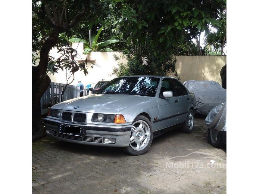 Jual Mobil BMW 320i 1994 E36 2.0 Automatic 2.0 di DKI Jakarta Automatic Sedan Silver Rp 45.000. ...