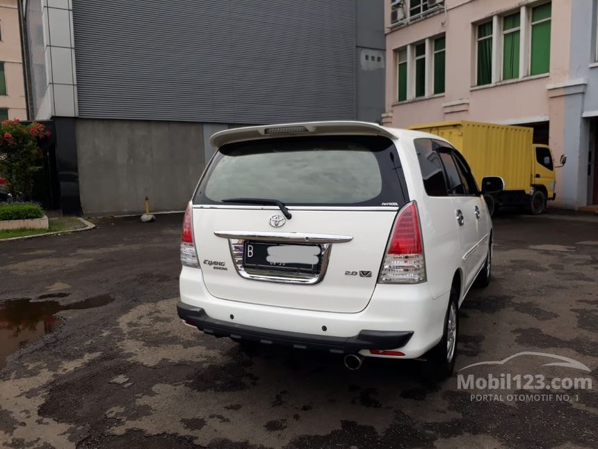 Jual Mobil Toyota Kijang Innova 2010 V 2.0 di DKI Jakarta Automatic MPV ...