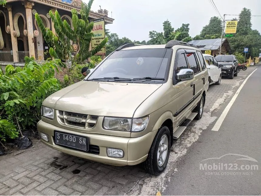 Jual Mobil Isuzu Panther 2001 LS Hi Grade 2.5 di Jawa Timur Automatic ...