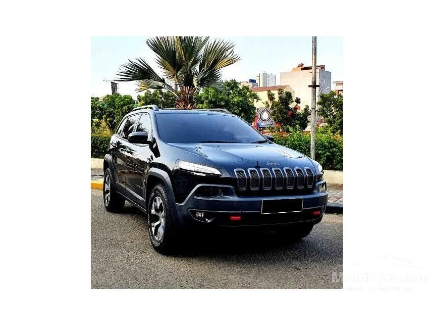 Jual Mobil Jeep Cherokee 2015 Trailhawk 2.4 di DKI Jakarta Automatic ...