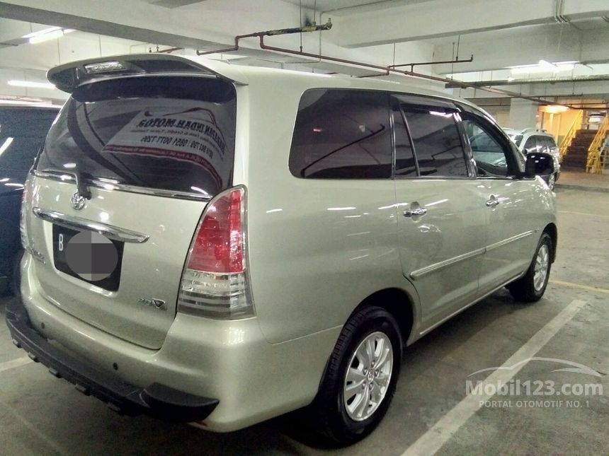 Jual Mobil Toyota Kijang Innova 2010 V 2.0 di DKI Jakarta Automatic MPV ...