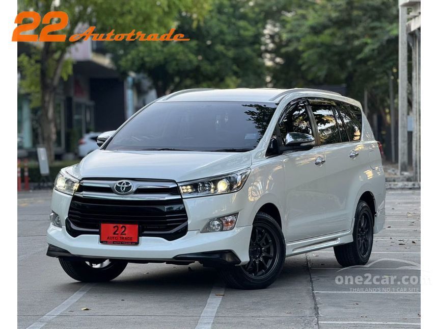 2017 Toyota Innova 2.8 (ปี 16-22) Crysta V Wagon มือสอง One2car