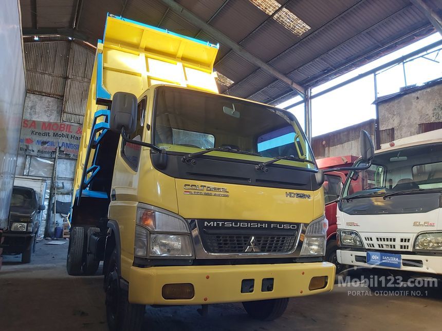 Jual Mobil Mitsubishi Fuso 2017 7.5 di Jawa Timur Manual Trucks Kuning ...