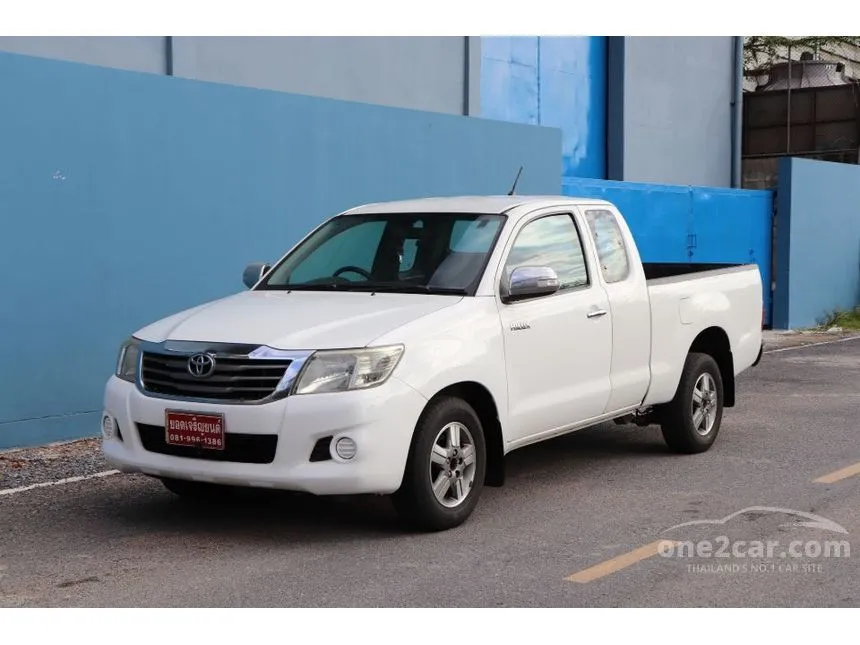 2014 Toyota Hilux Vigo 2.7 CHAMP SMARTCAB (ปี 11-15) J Pickup for sale ...