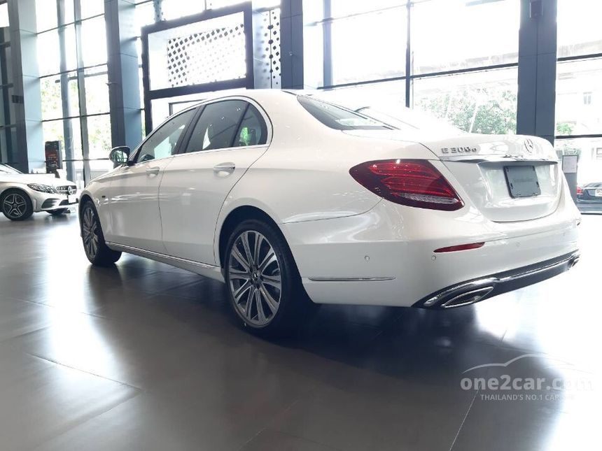 Mercedes-Benz E300 2020 W213 (ปี 16-20) e Exclusive 2.0 เกียร์อัตโนมัติ ...