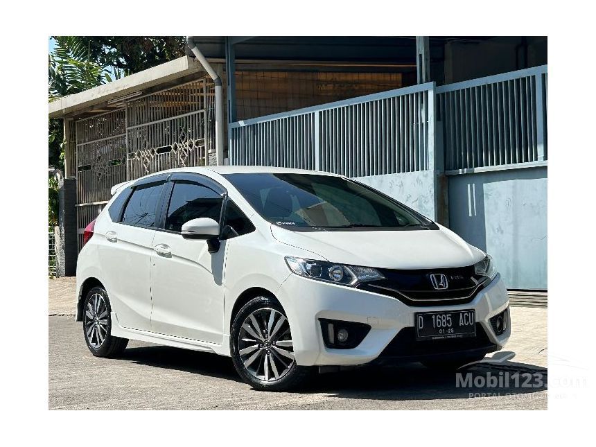 Jual Mobil Honda Jazz 2014 RS 1.5 di Jawa Barat Automatic Hatchback ...