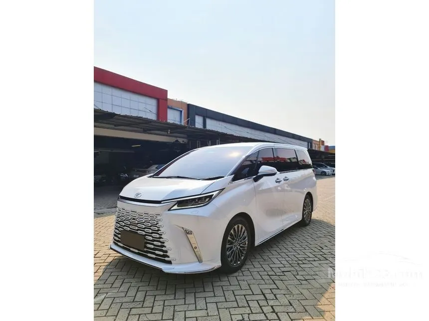 Jual Mobil Lexus LM350h 2023 2.5 di DKI Jakarta Automatic Van Wagon Putih Rp 2.500.000.000 ...