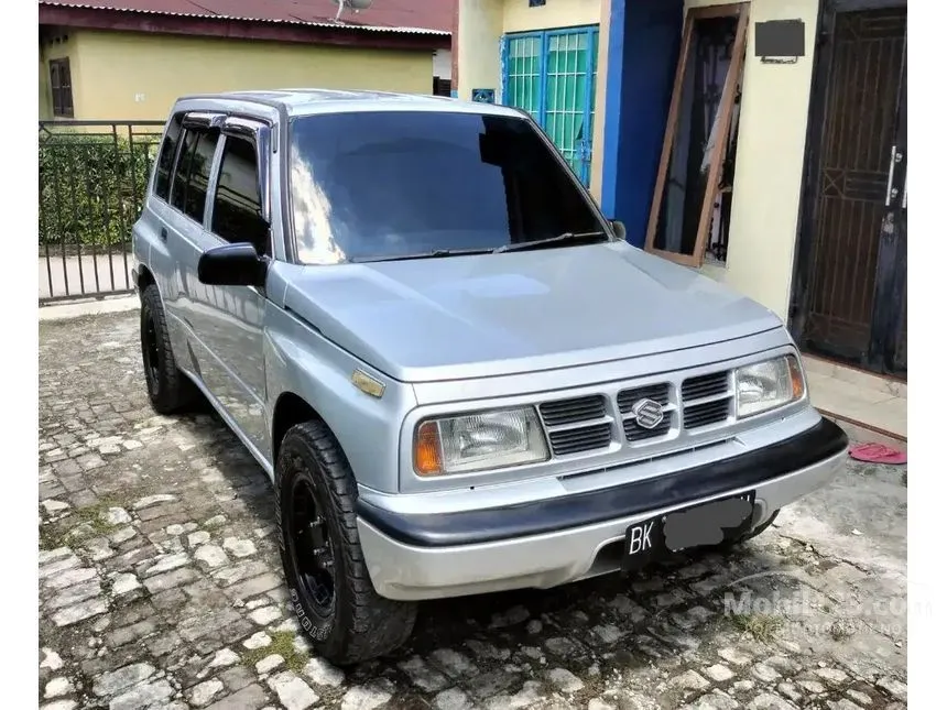 Jual Mobil Suzuki Sidekick 2000 1.6 di Sumatera Utara Manual SUV Silver ...