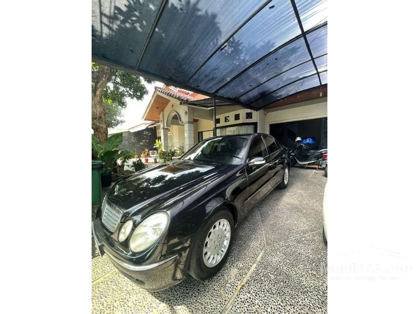 Jual Mobil Mercedes-Benz E260 2004 E260 2.6 di Banten Automatic Sedan Hitam Rp 135.000.000 ...