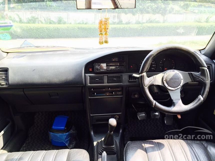 Toyota Corolla 1990 XL 1.3 in กรุงเทพและปริมณฑล Manual Sedan สีน้ำตาล ...