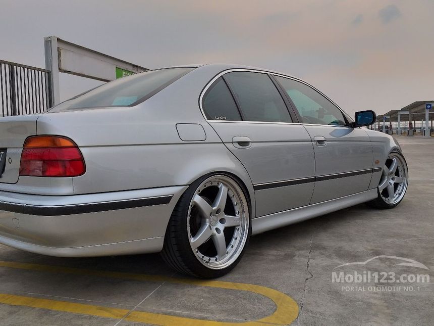 Jual Mobil BMW 528i 2000 Touring 2.8 di DKI Jakarta Automatic Wagon ...