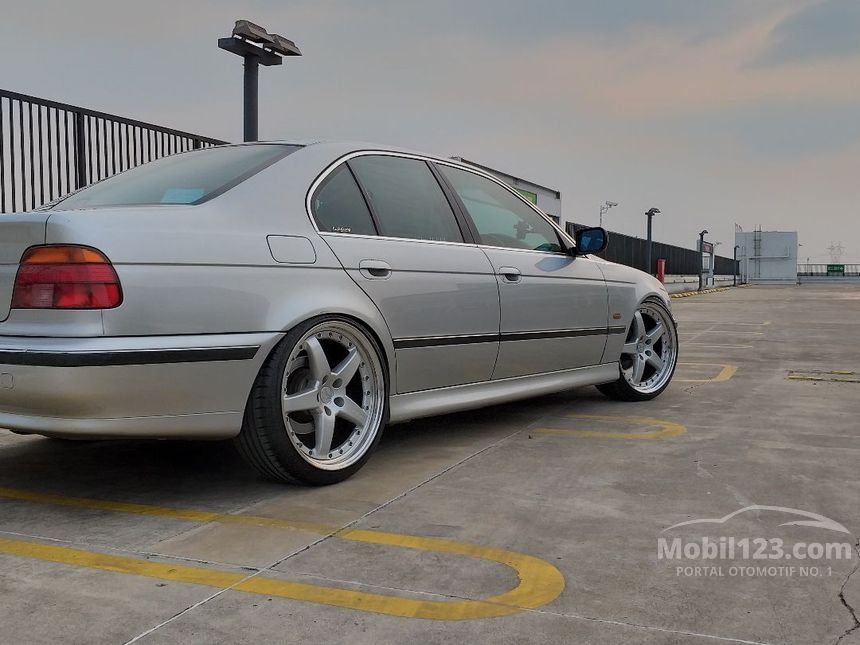 Jual Mobil BMW 528i 2000 Touring 2.8 di DKI Jakarta Automatic Wagon ...