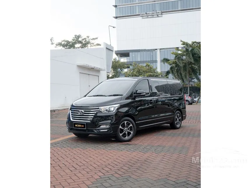Jual Mobil Hyundai H-1 2018 XG 2.4 di DKI Jakarta Automatic MPV Hitam ...
