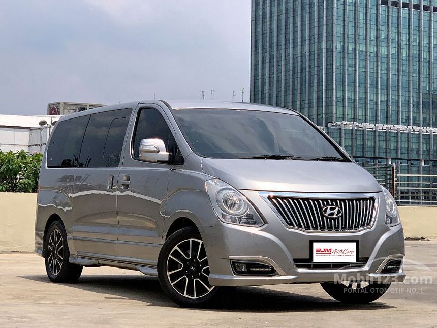 Jual Mobil Hyundai H-1 2018 Royale New Next Generation 2.4 di DKI ...